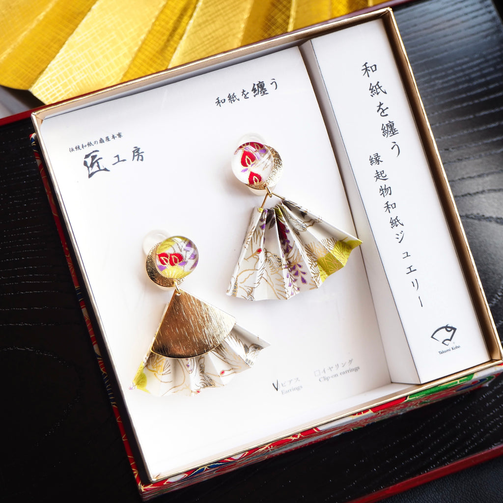 Large accessories, Japanese paper jewelry that will make your face ...